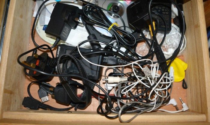 Fabric Cable Tidy, Cable Roll DIY · VickyMyersCreations