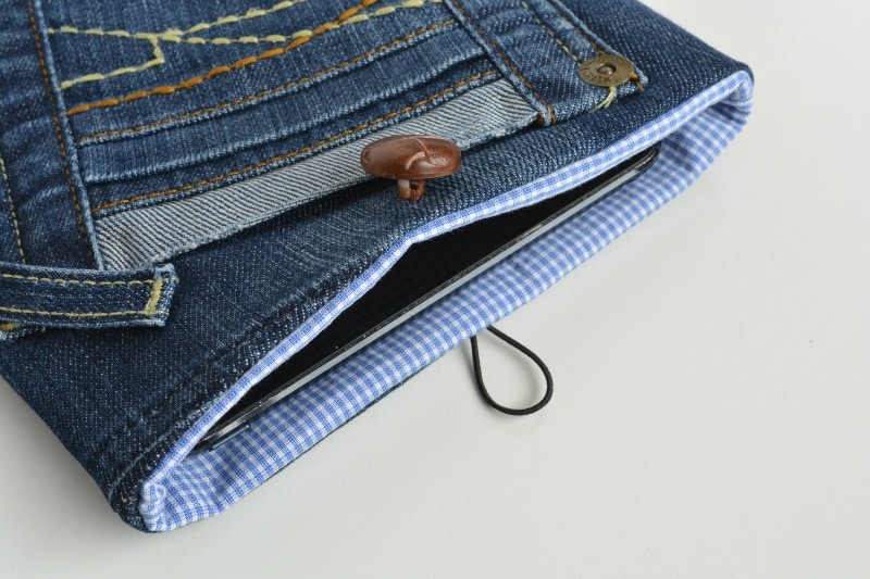 DIY Tablet Case - Quick DIY Gift · VickyMyersCreations