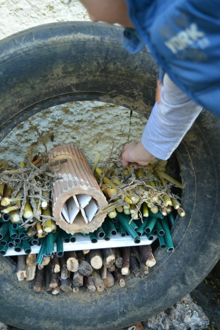 How to make a recycled tyre bug hotel (post sponsored by Volkswagen ...