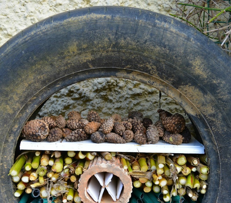 How to make a recycled tyre bug hotel (post sponsored by Volkswagen ...
