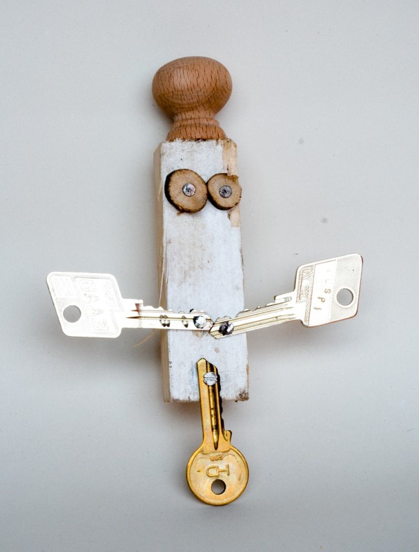 Ideas for upcycling old keys · VickyMyersCreations