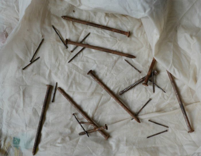 Rust fabric - Create beautiful patterns on fabric with rust ...