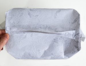 How to put lining in a bag, 2 Methods · VickyMyersCreations