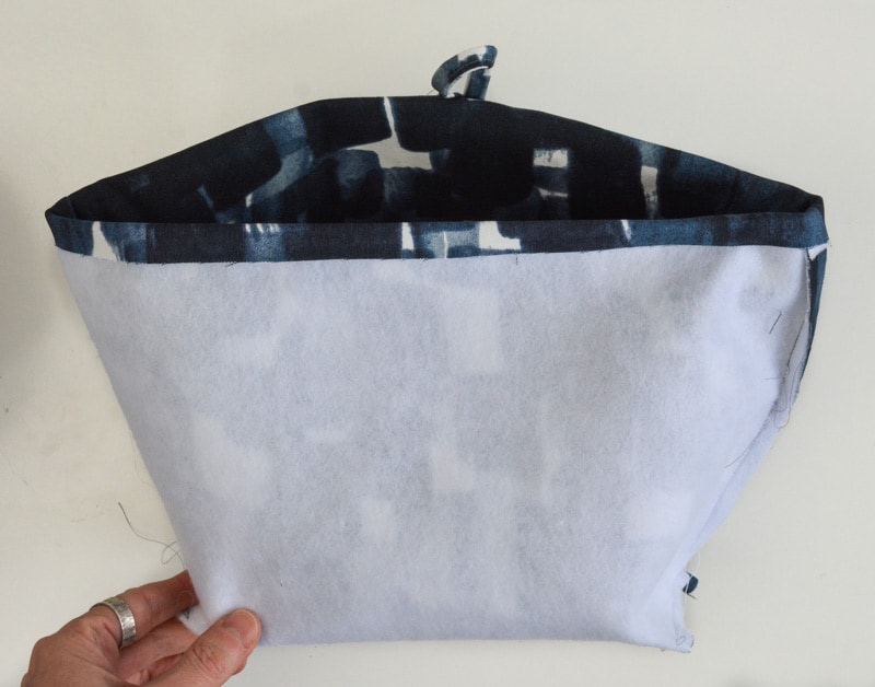 How to put lining in a bag, 2 Methods · VickyMyersCreations