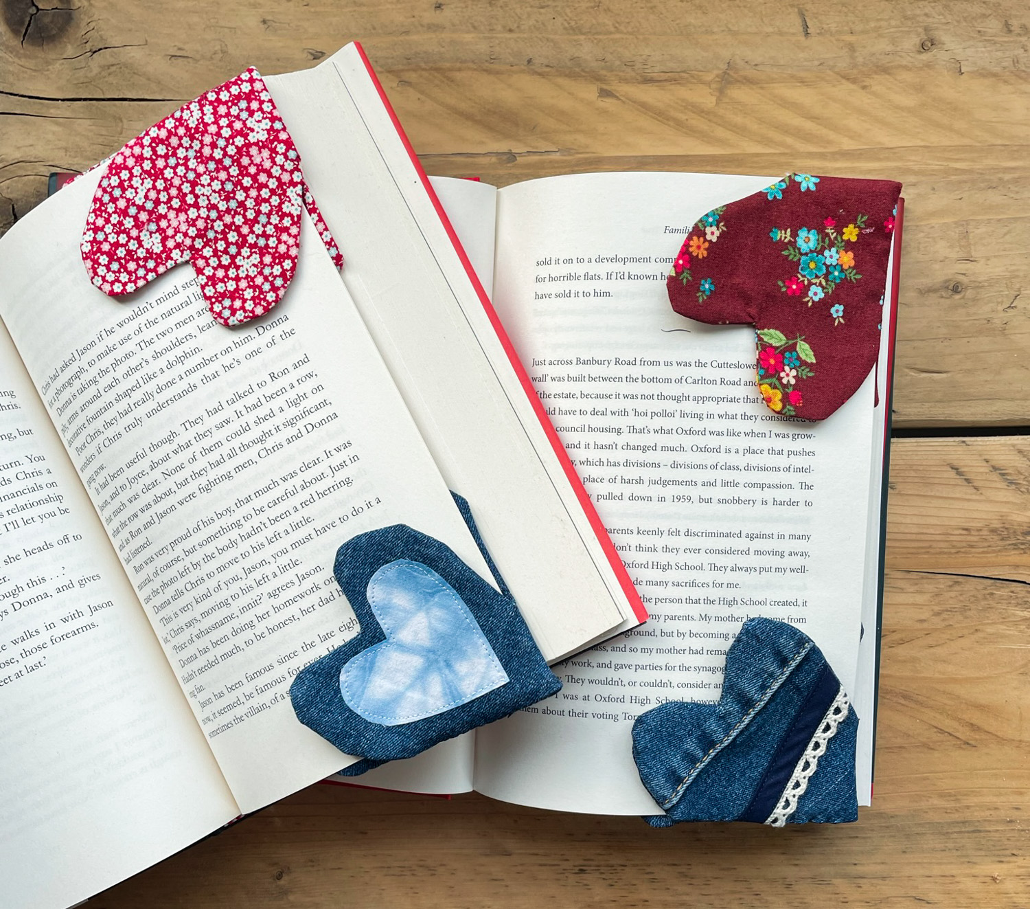 Free fabric heart bookmark craft with template · VickyMyersCreations