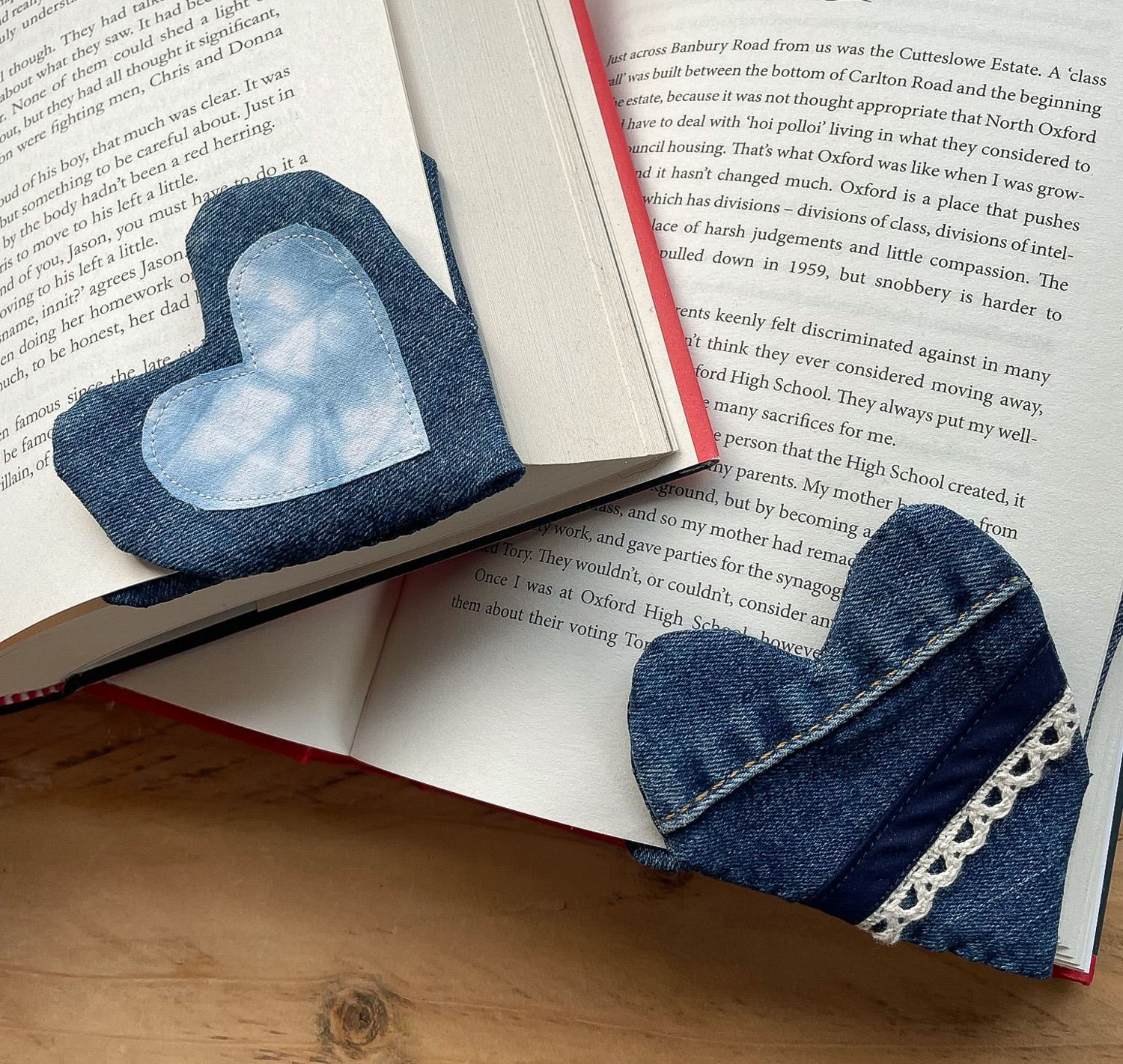 Free fabric heart bookmark craft with template · VickyMyersCreations