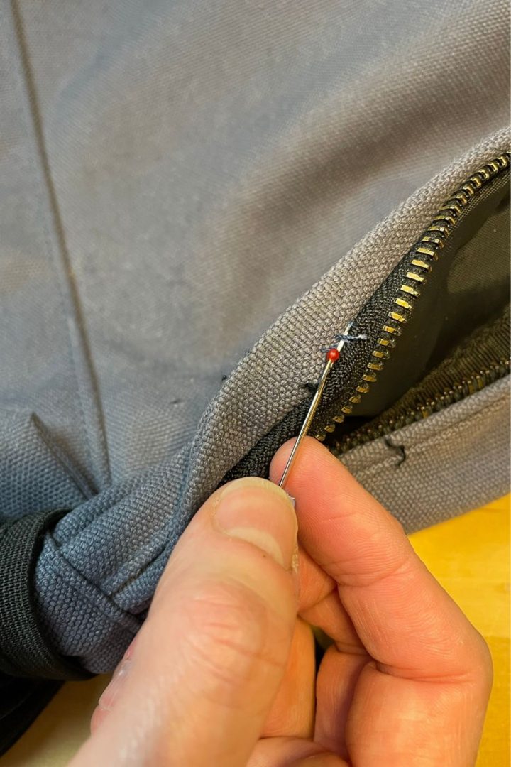 How to replace backpack zipper · VickyMyersCreations