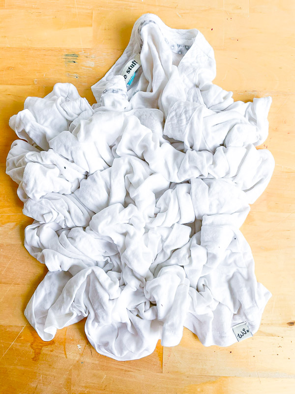 How to Tie Dye, 7 Easy Step by Step Instructions · VickyMyersCreations